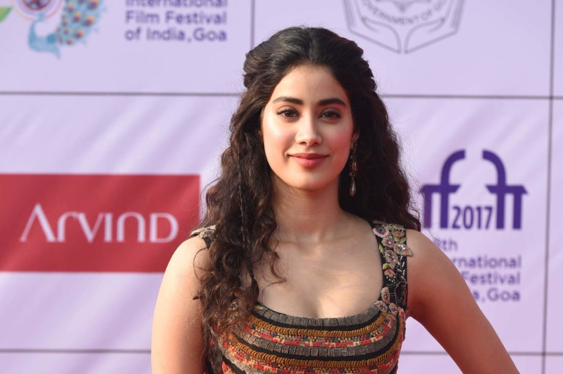 Janhvi Kapoor Age, Movie, Family, Height, Weight, Wiki - News Resolution Janhvi Kapoor Age, Movie, Family, Height, Weight, Wiki - News Resolution
